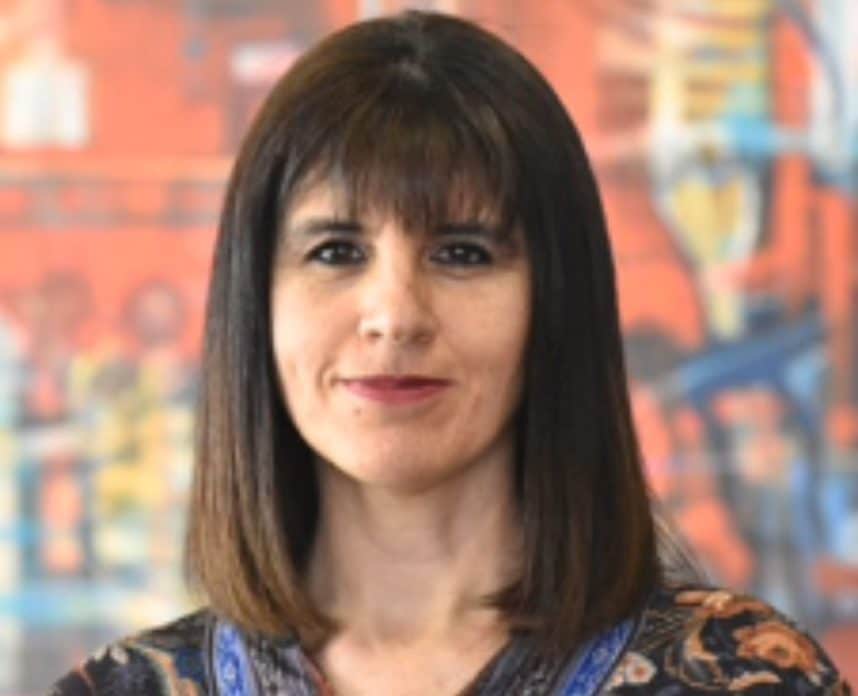 Mónica Ríos, Patrono de la Fundación, recibe la mención “Cum Laude ...